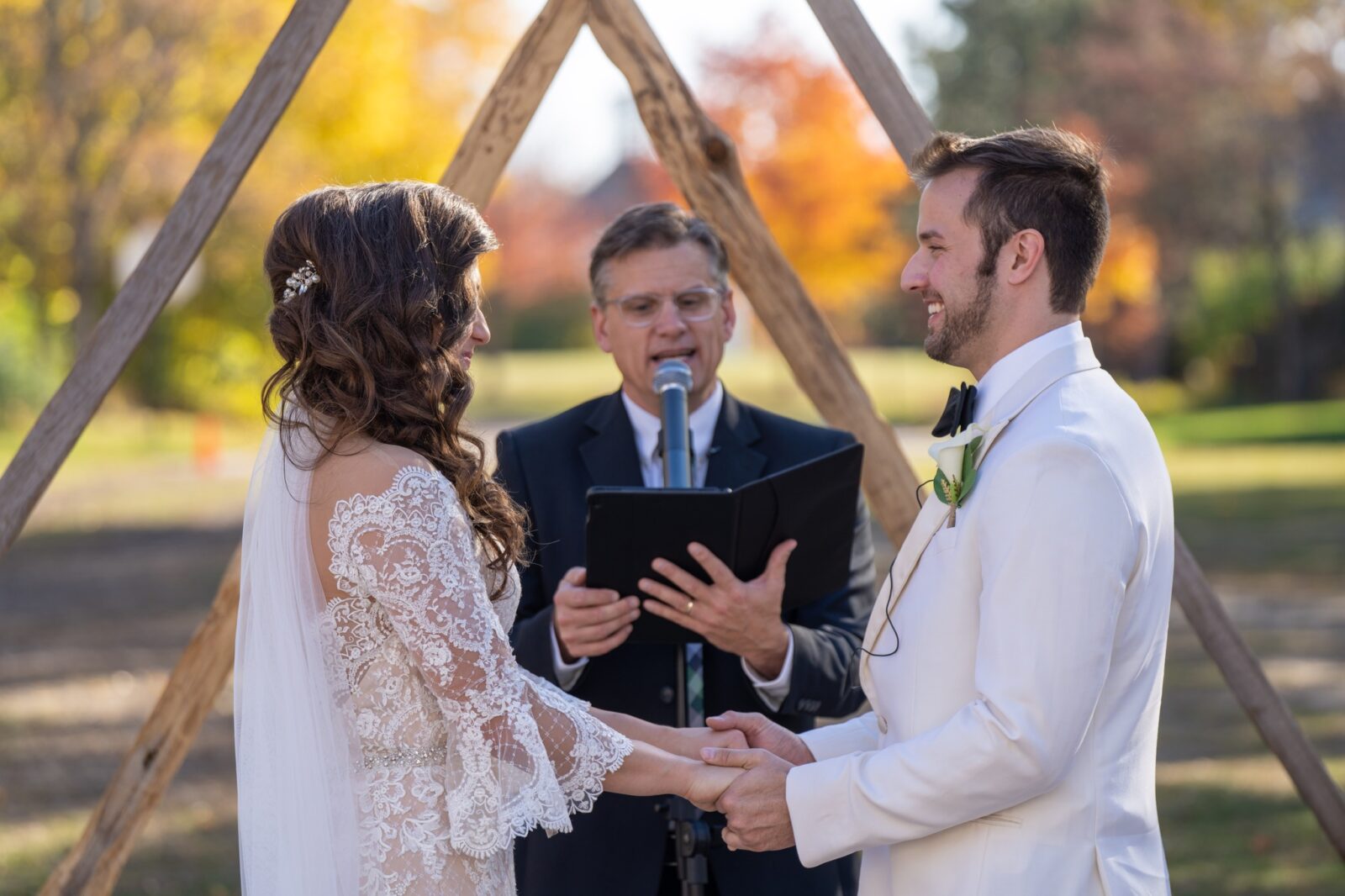 Wedding Vows: Why They are So Important? - Love Story Weddings